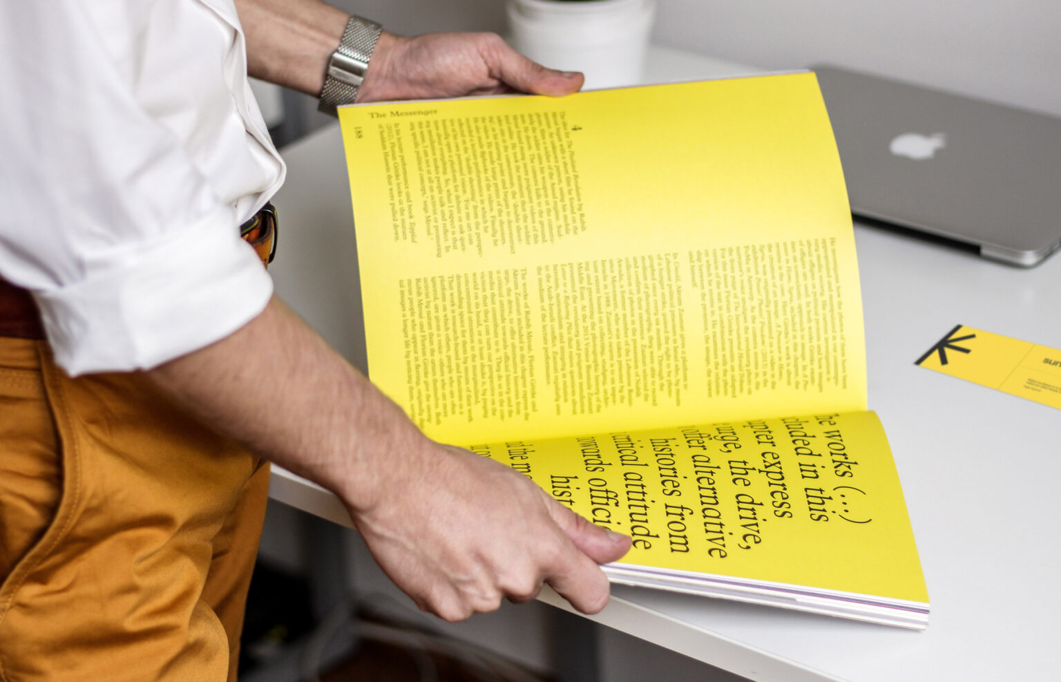 Sunbooks • bookshop - ultrablack – brand identity studio